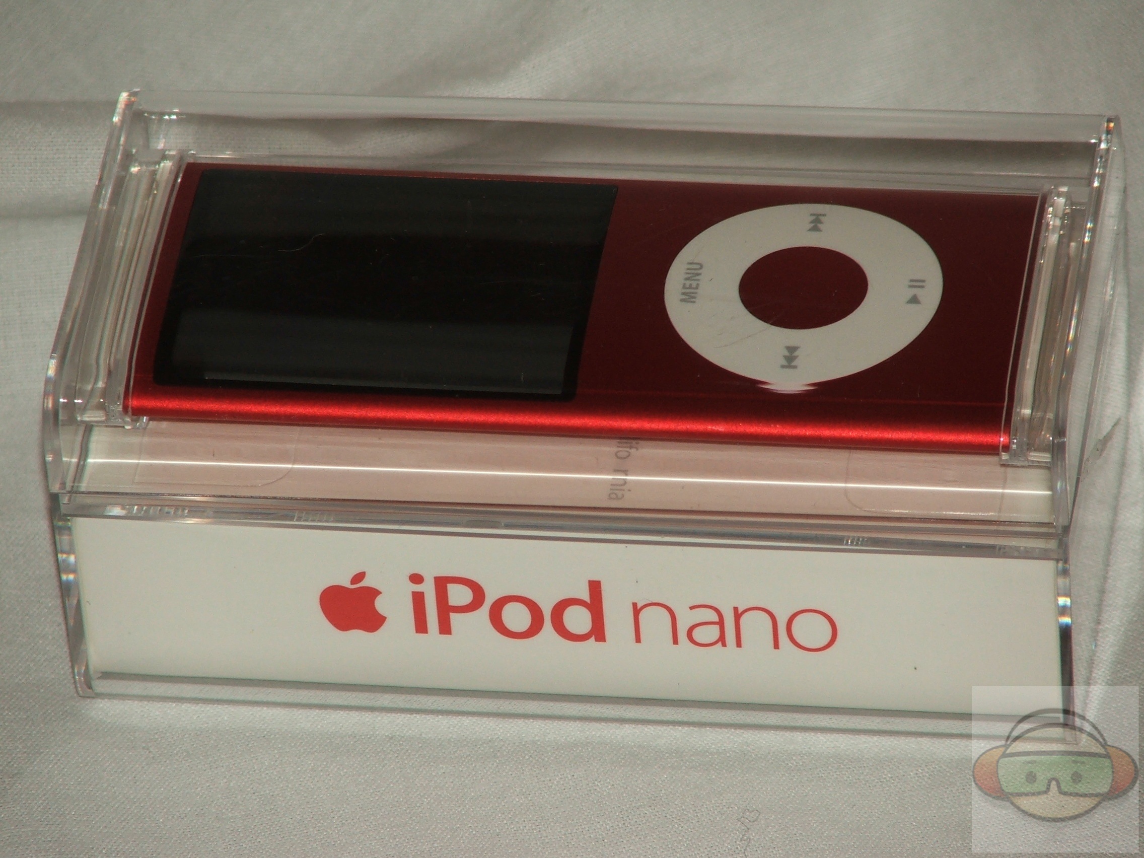 Apple iPod Nano 4th Gen 8gb Product Red Color | Technogog