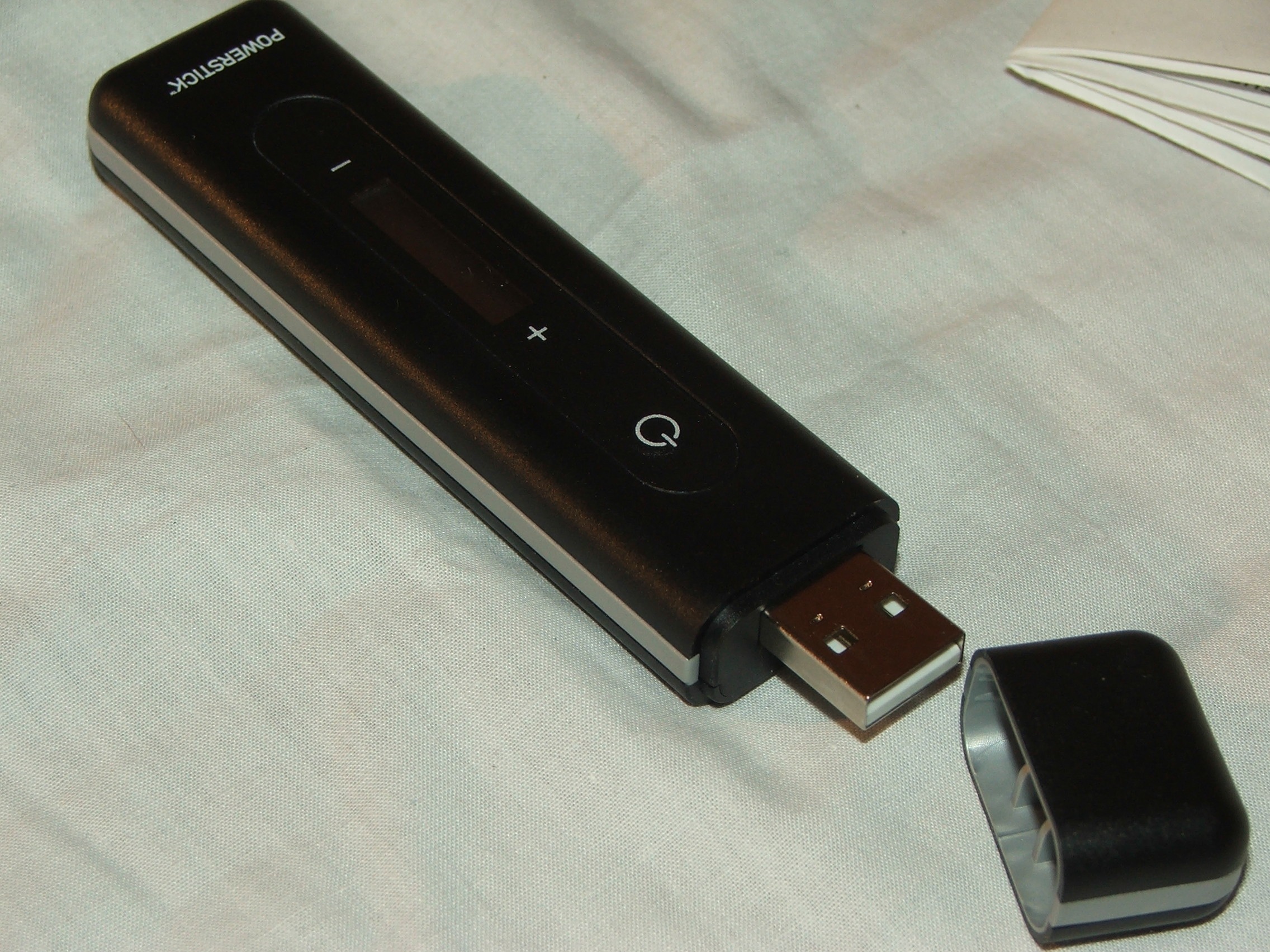 Powerstick – USB Powered Portable Charger | Technogog