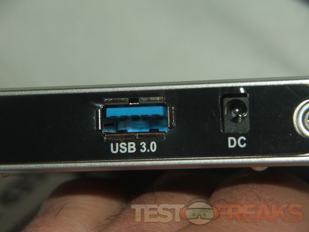 Review of USB 3.0 2.5" SATA HDD Enclosure | Technogog